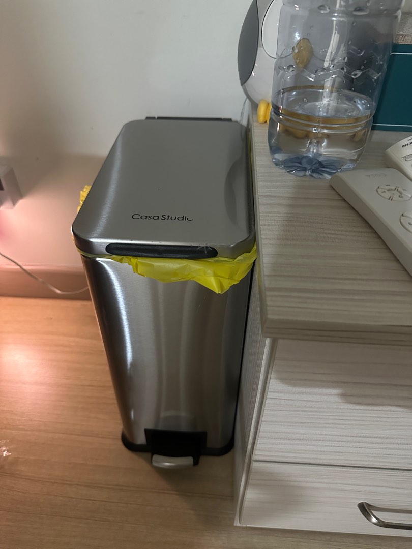 dusbin from SSF, Furniture & Home Living, Cleaning & Homecare Supplies ...