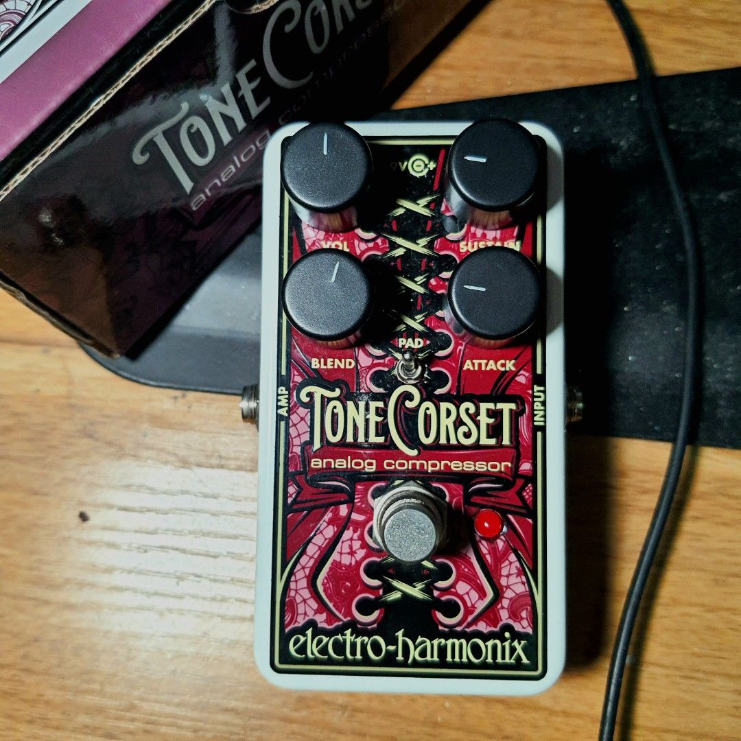 EHX compressor tone corset, Hobbies & Toys, Music & Media, Music ...