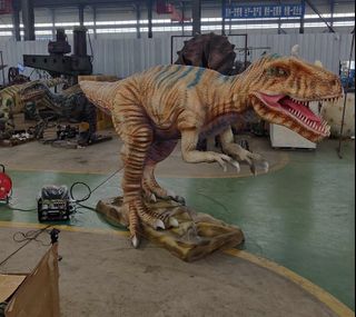 Animatronic Life Size Velociraptor Dinosaur Ride Jurassic Park, Hobbies ...