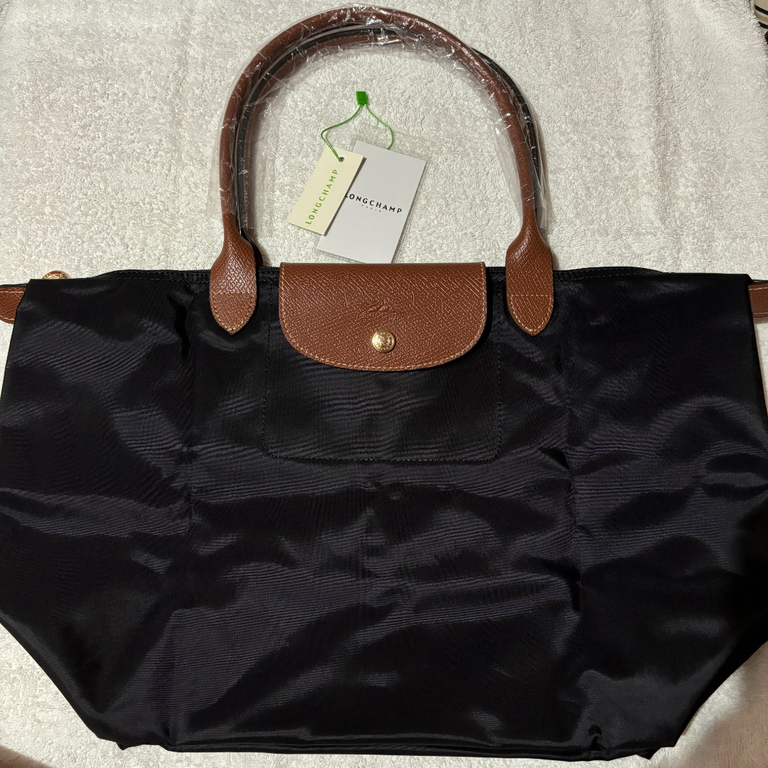 Longchamp Le Pliage LARGE Long Handle Bag in Black (Classic), Women's ...