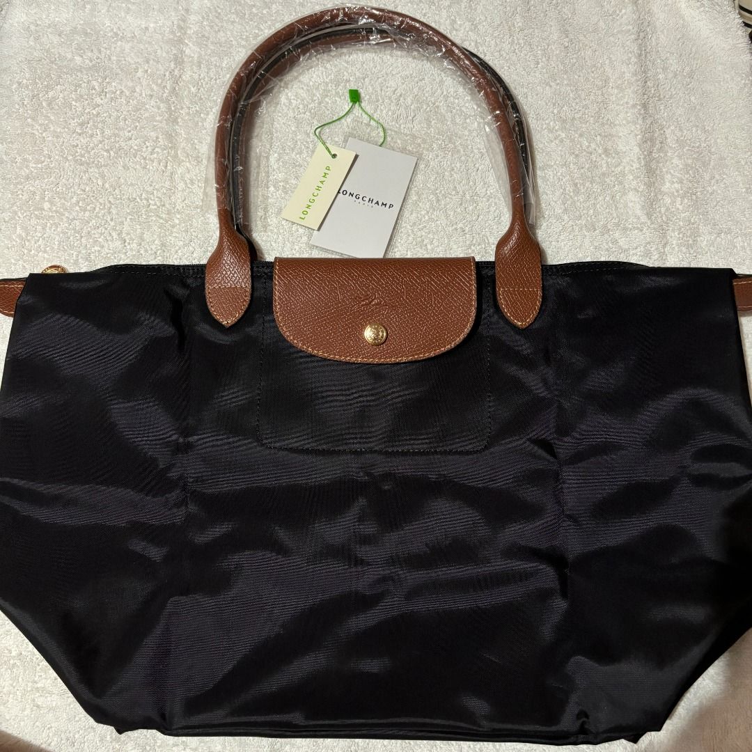 Longchamp Le Pliage LARGE Long Handle Bag in Black (Classic), Women's ...