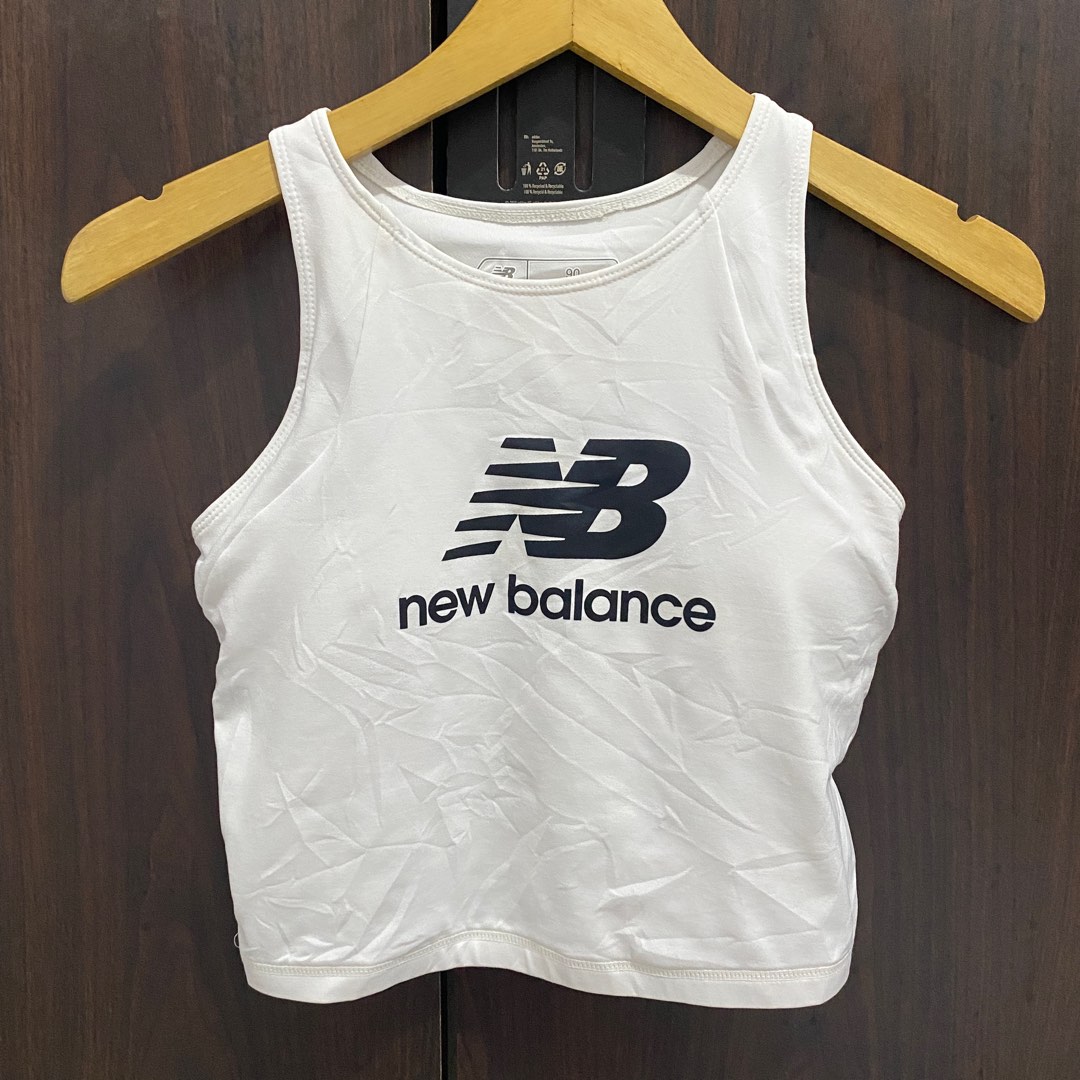New balance crop top, Fesyen Wanita, Pakaian Wanita, Atasan di Carousell