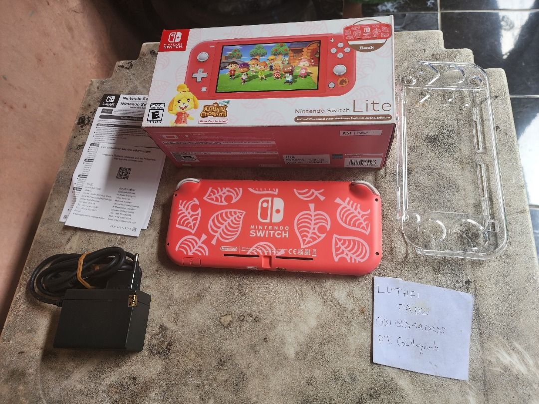 Nintendo Switch Lite Animal Crossing New Horizons Isabelle Aloha ...