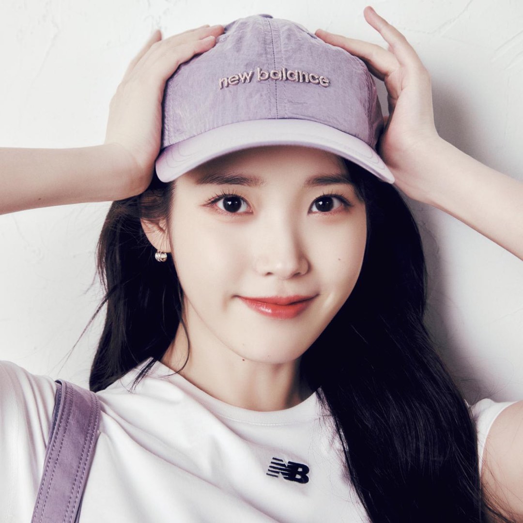 pre-order batch 3 - new balance IU’s pick glossy bag, cap & tshirt ...