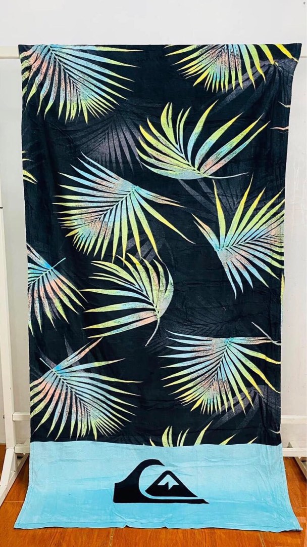 Quicksilver Big Beach Towel, Furniture & Home Living, Bedding & Towels ...