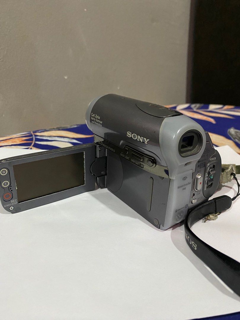 Sony HandyCam, Photography, Video Cameras on Carousell