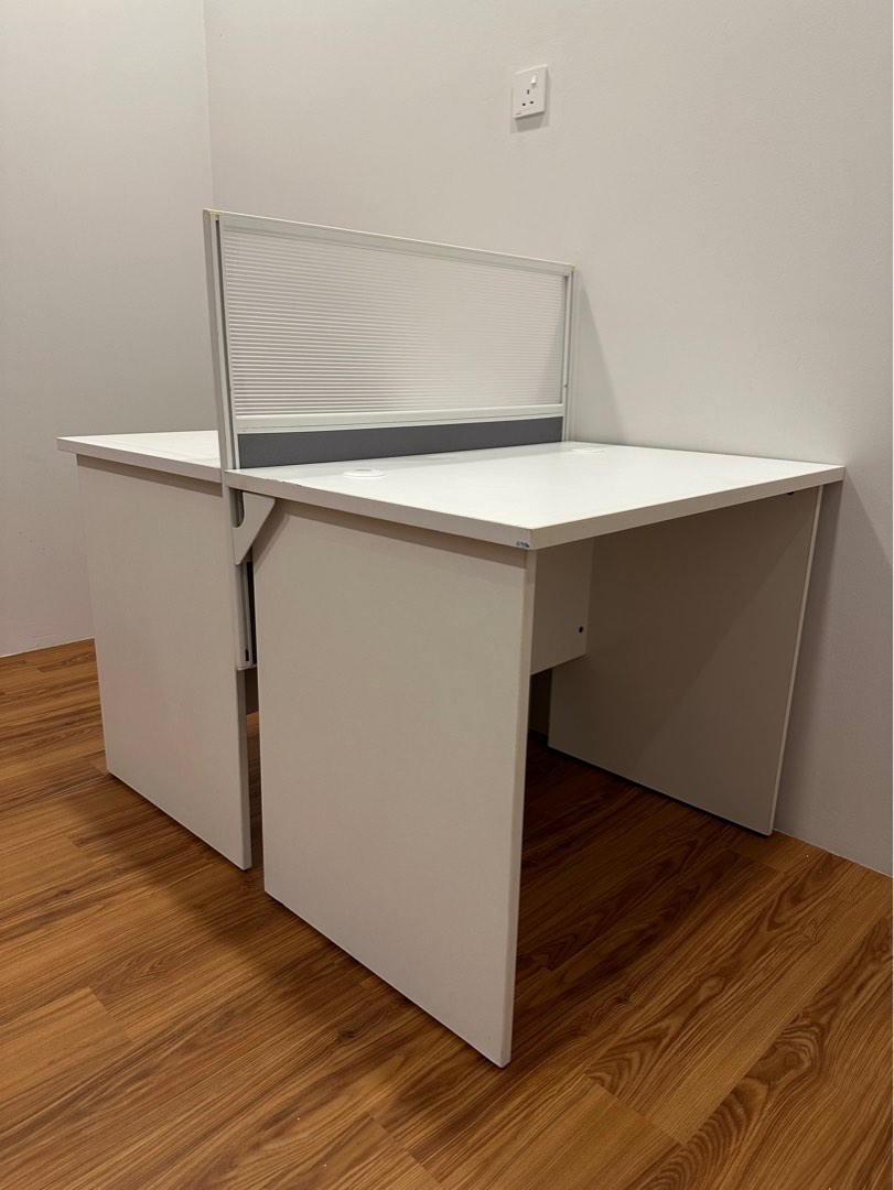 Twin workstation with partition desking or workstation 90 cm x 60cm per ...