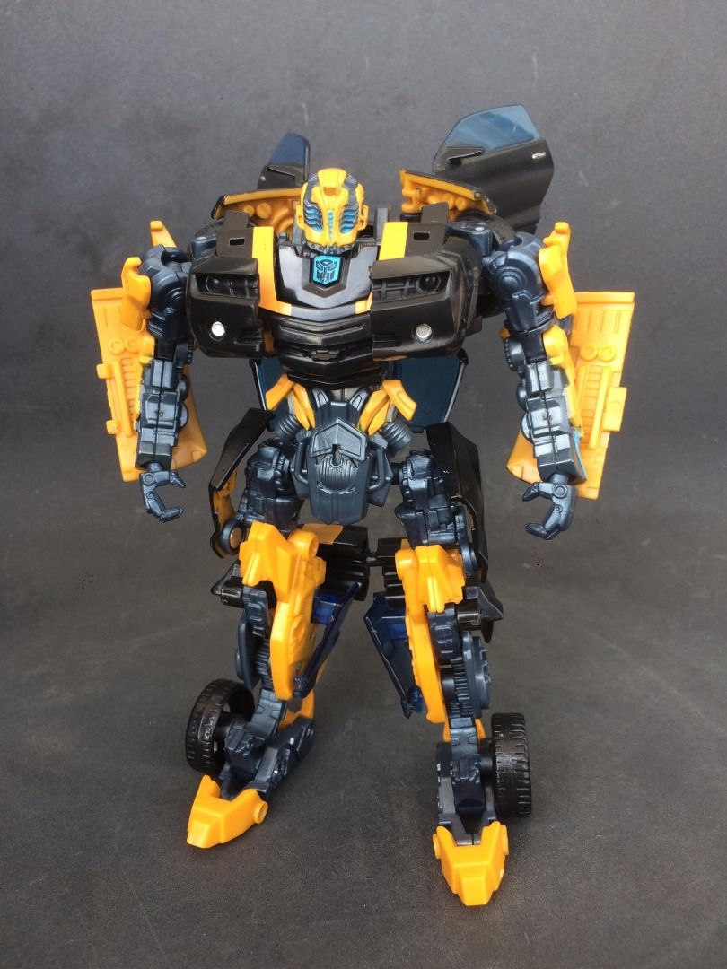 Transformers 2007 Deluxe Class Stealth Bumblebee, Hobbies & Toys, Toys ...