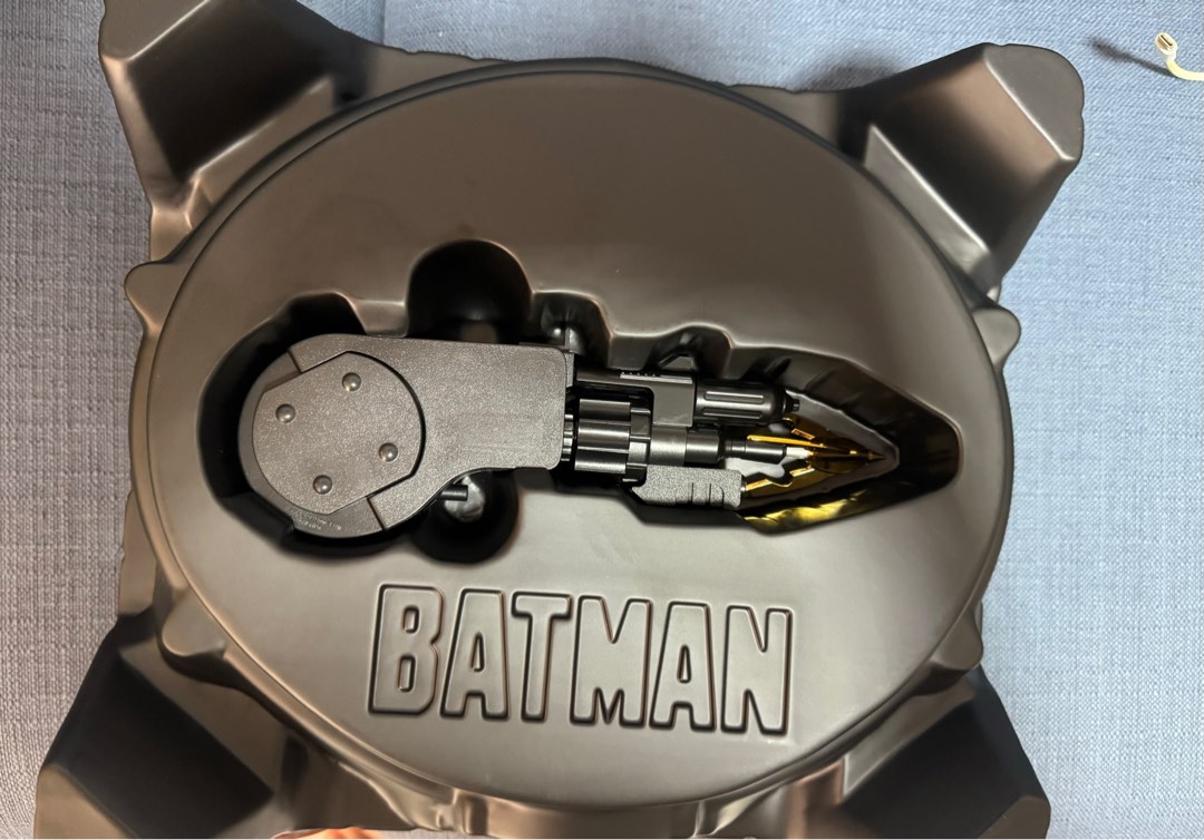 Batman 1989 Grapnel Gun, Hobbies & Toys, Toys & Games on Carousell