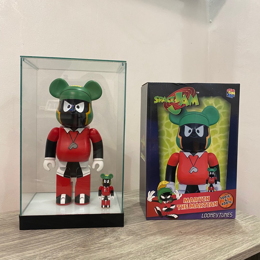 Bear Brick 1000% and 400% Marvin the Martian, Hobbies & Toys, Toys ...