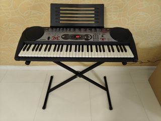 CASIO LK-110 Key Lighting Keyboards Electronic Musical Instruments, Hobbies & Toys, Music ...