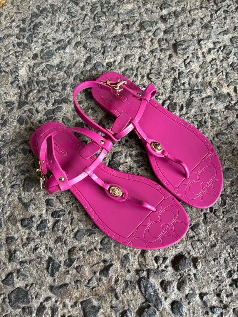 Coach Jelly Sandals Pink, Women's Fashion, Footwear, Sandals on Carousell