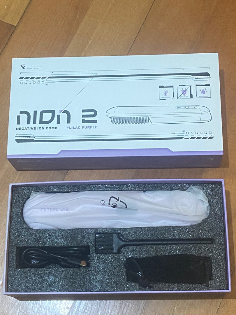 Future Lab Nion 2 水離子燙髮梳 DCFLD2-01, 美容＆個人護理, 健康及美容 - 頭髮護理 - Carousell