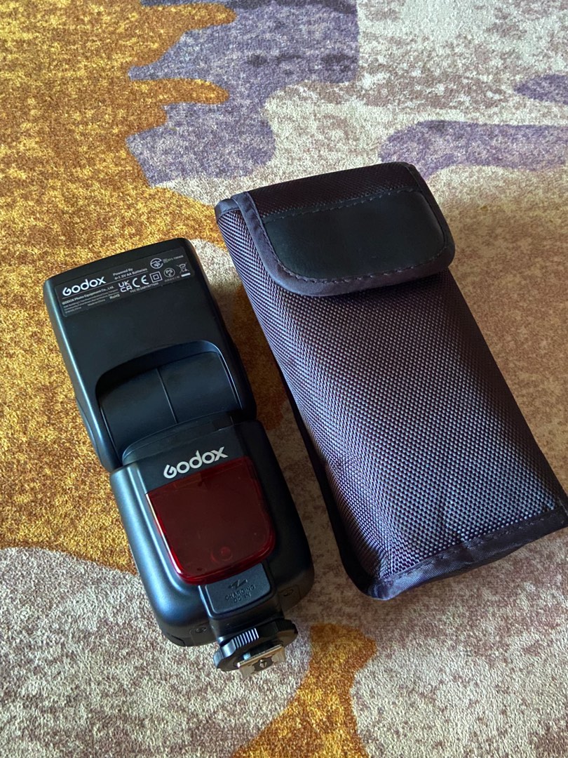 GODOX TT600, Photography, Lens & Kits on Carousell