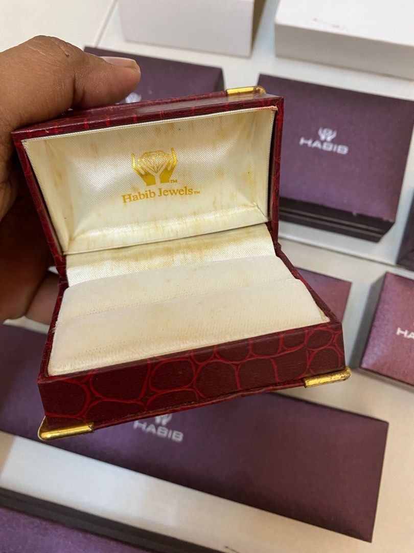 Habib jewelery box, Luxury, Accessories on Carousell
