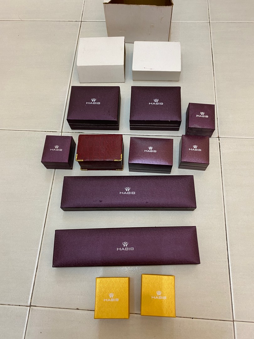 Habib jewelery box, Luxury, Accessories on Carousell