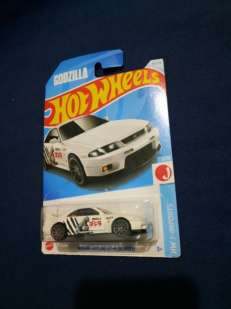 Hot Wheels Nissan Skyline R33 Godzilla, Hobbies & Toys, Toys & Games on ...