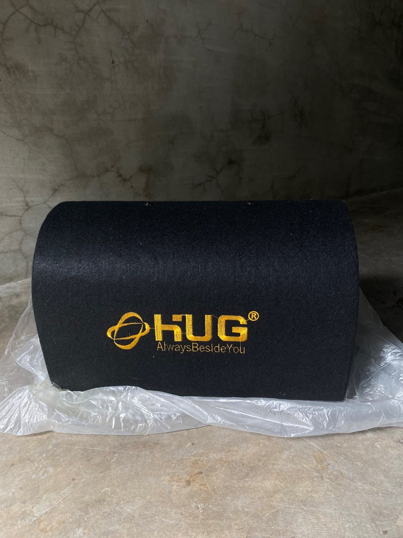 HUG speaker with mic, Audio, Soundbars, Speakers & Amplifiers on Carousell