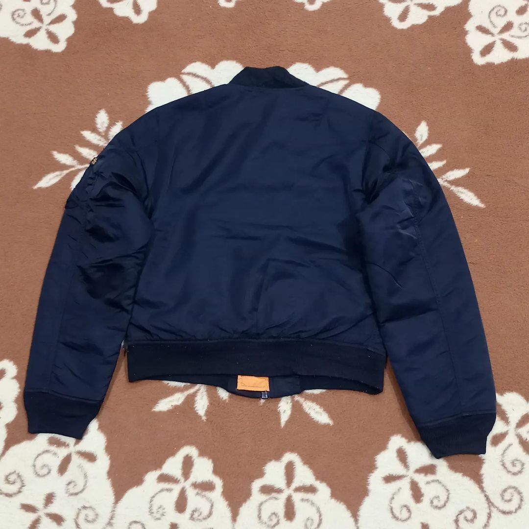 jaket bomber Alpha industry tebal, Fesyen Pria, Pakaian , Baju Luaran ...
