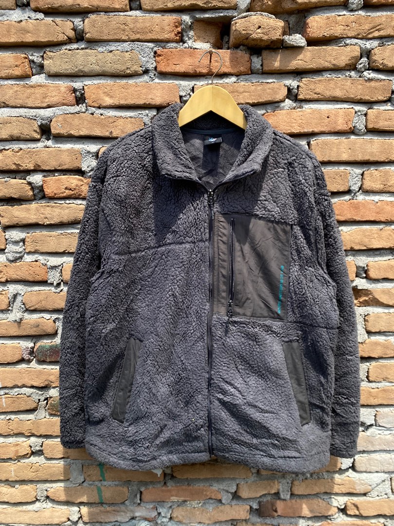 Jaket flece sherpa weird masterpiece lab, Fesyen Pria, Pakaian , Baju ...