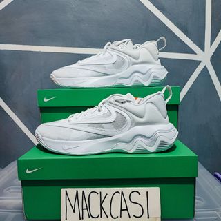 Giannis Immortality 3 Oreo, Men's Fashion, Footwear, Sneakers on Carousell