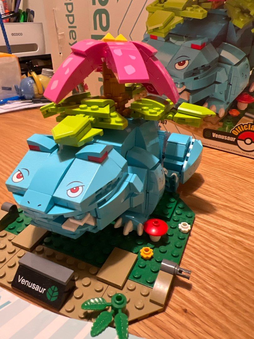 venusaur evolution lego set