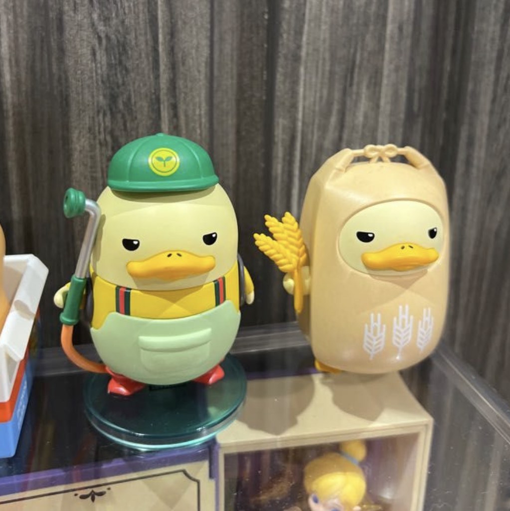 POPMART Duckoo Farm Series - Sprayer & Rice Sack, Toys & Collectibles ...