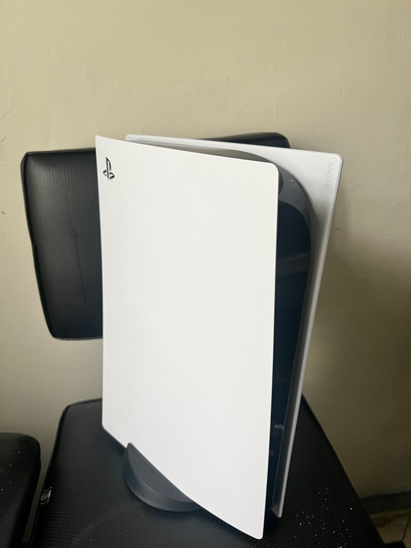 PS5 Barely Used, Video Gaming, Video Game Consoles, PlayStation on ...