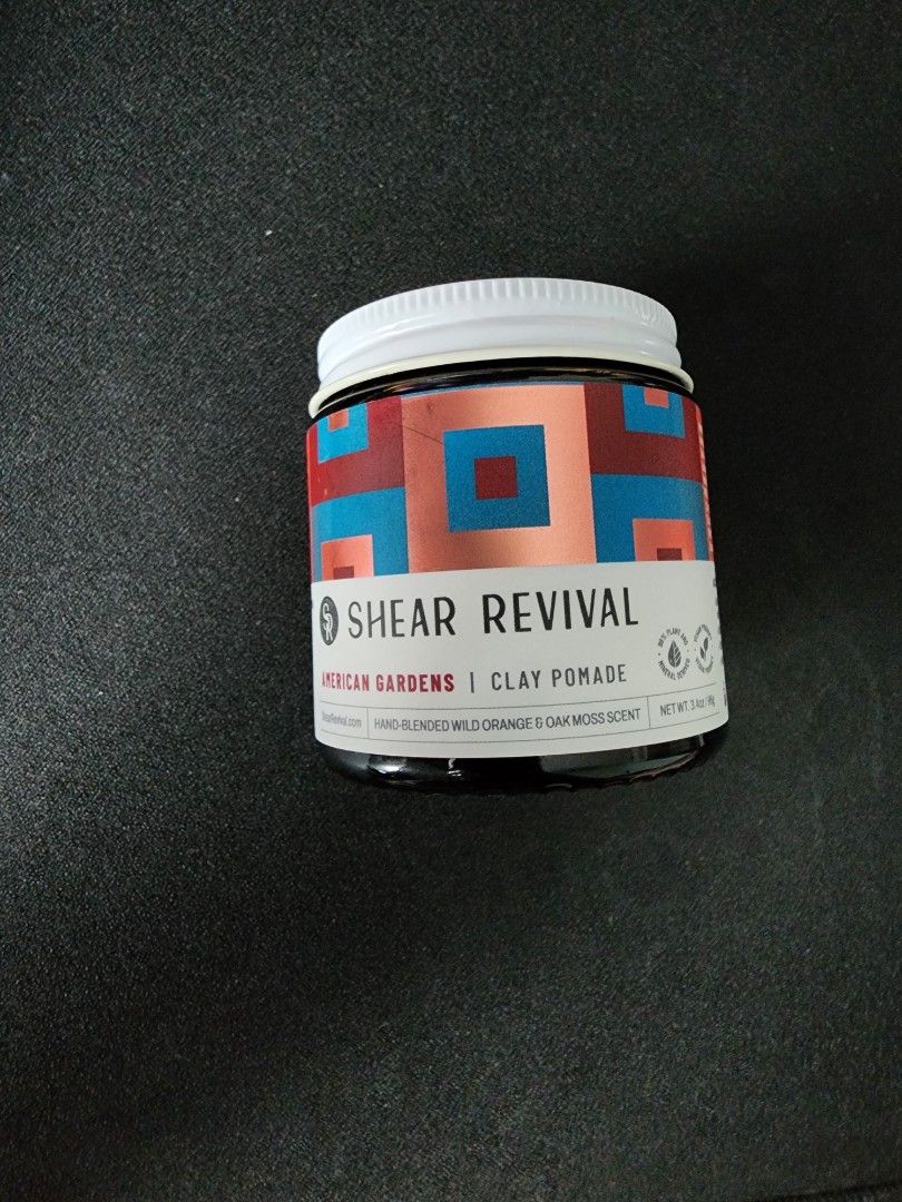 Shear Revival American Gardens, Beauty & Personal Care, Hair on Carousell