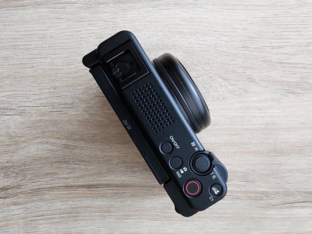 Sony ZV-1F / ZV1F vlogging compact camera in black / digicam ...