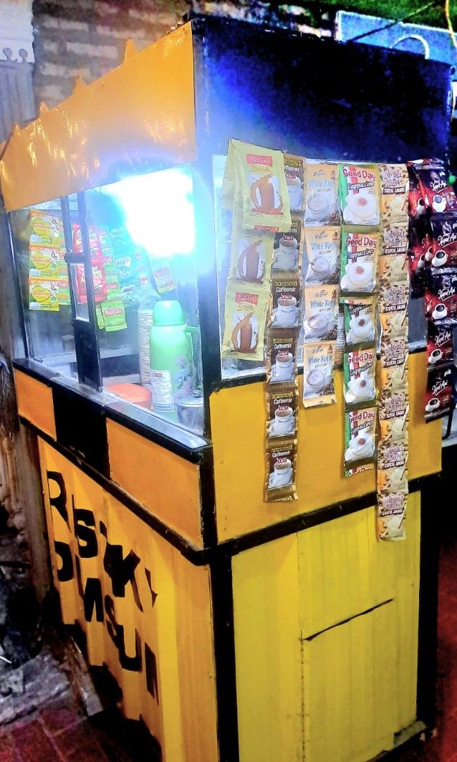 Stall Semi Kontainer (Gerobak Makanan/Jualan), Perabotan Rumah di Carousell