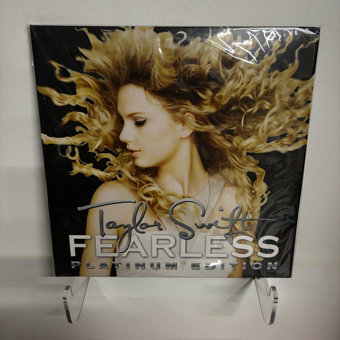 Taylor Swift Fearless album double, Hobbies & Toys, Music & Media ...