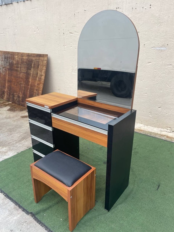 YB01W Meja Solek Dressing Table with Stool, Furniture & Home Living ...