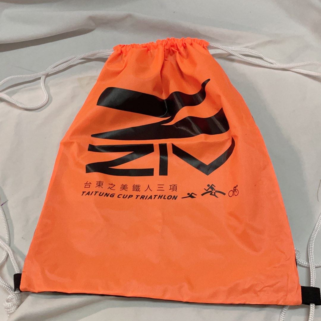 ziv束口袋 束口袋 ziv 雙面背包@qp66-2, 她的時尚, 包包、錢包, 背包在旋轉拍賣