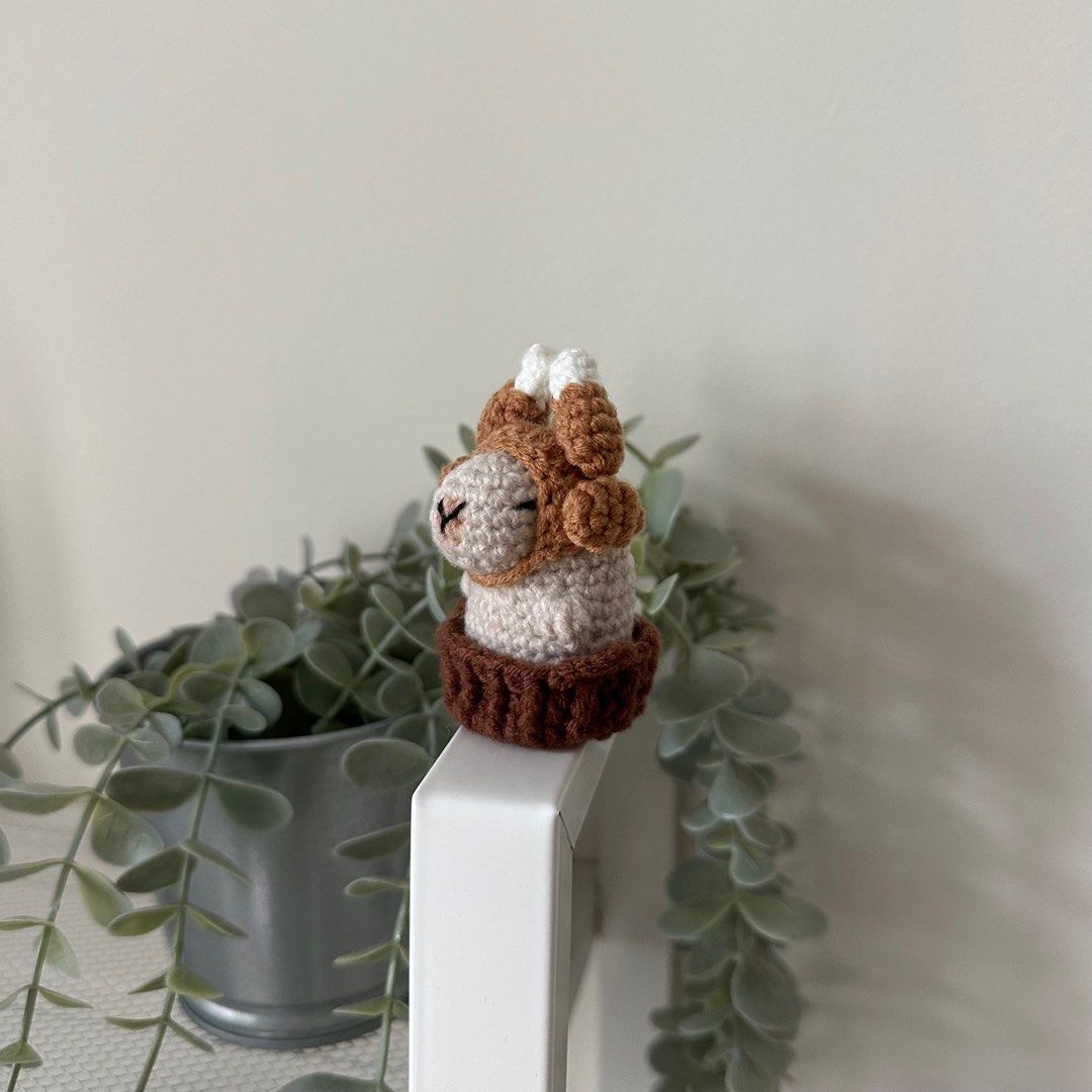 🐻🍗 Fried chicken capybara, Hobbies & Toys, Stationery & Craft, Handmade ...