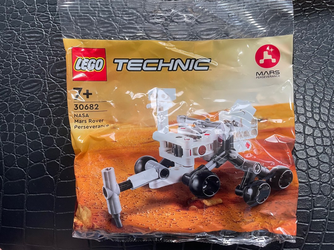 袋裝 LEGO 30682 NASA Mars Rover Perseverance 全新未使用, 書籍、休閒與玩具, 玩具、公仔、桌遊在旋轉拍賣