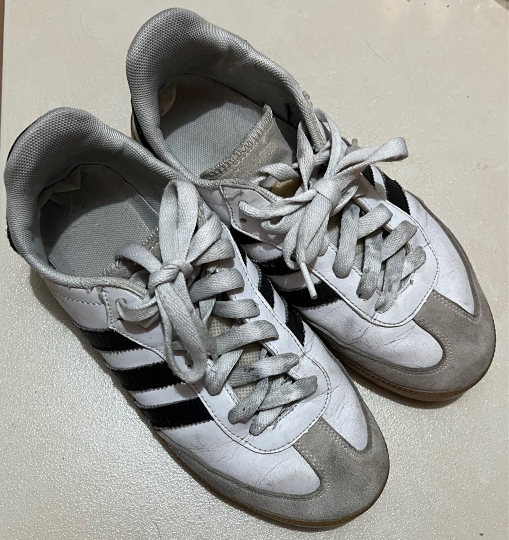 Adidas Samba size 9 US, Men's Fashion, Footwear, Sneakers on Carousell
