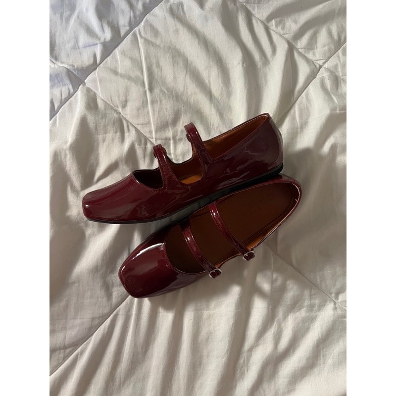 criza shoes lorie mary jane (red), Women's Fashion, Footwear, Flats ...