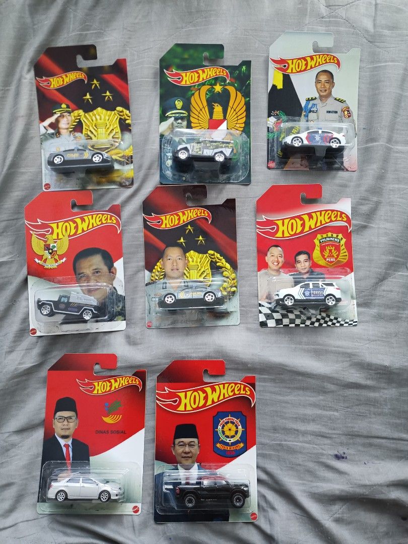 Custom Diecast Mobil dengan Foto Pribadi, Toys & Collectibles, Mainan ...