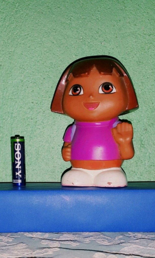 DORA THE EXPLORER Figure Coinbank, Hobbies & Toys, Toys & Games on ...