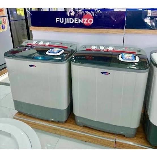 FUJIDENZO TWIN TUB WASHING MACHINE, TV & Home Appliances, Washing ...