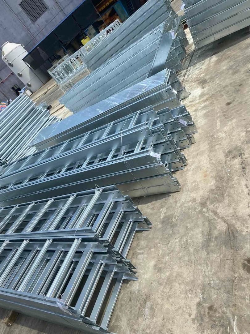 HDG Laddertype Cable Trays Curved elbows and fittings, customized sizes ...