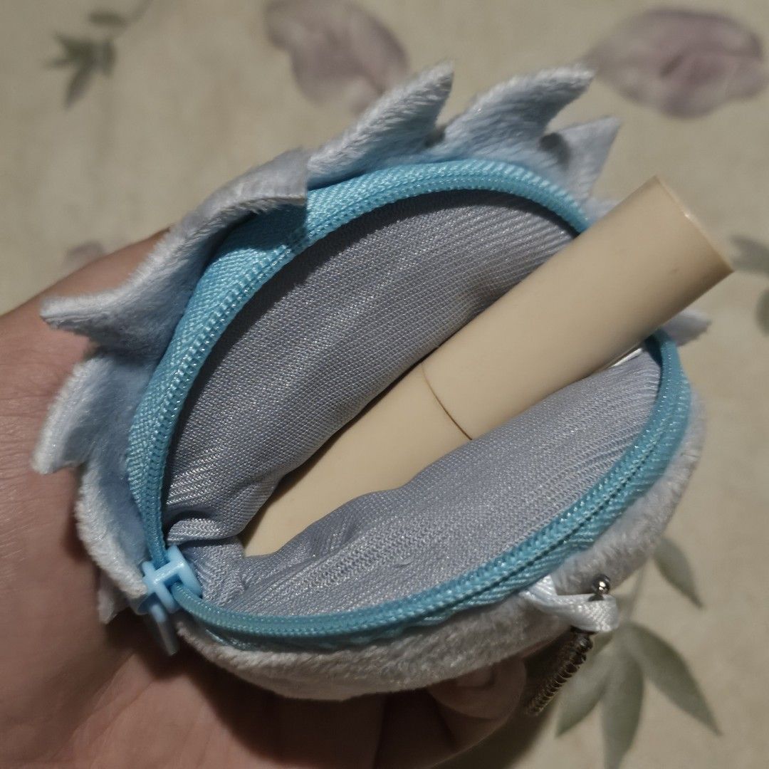 Jujutsu Kaisen JJK Gojo Satoru Gojo mofumofu plush pouch, Hobbies ...