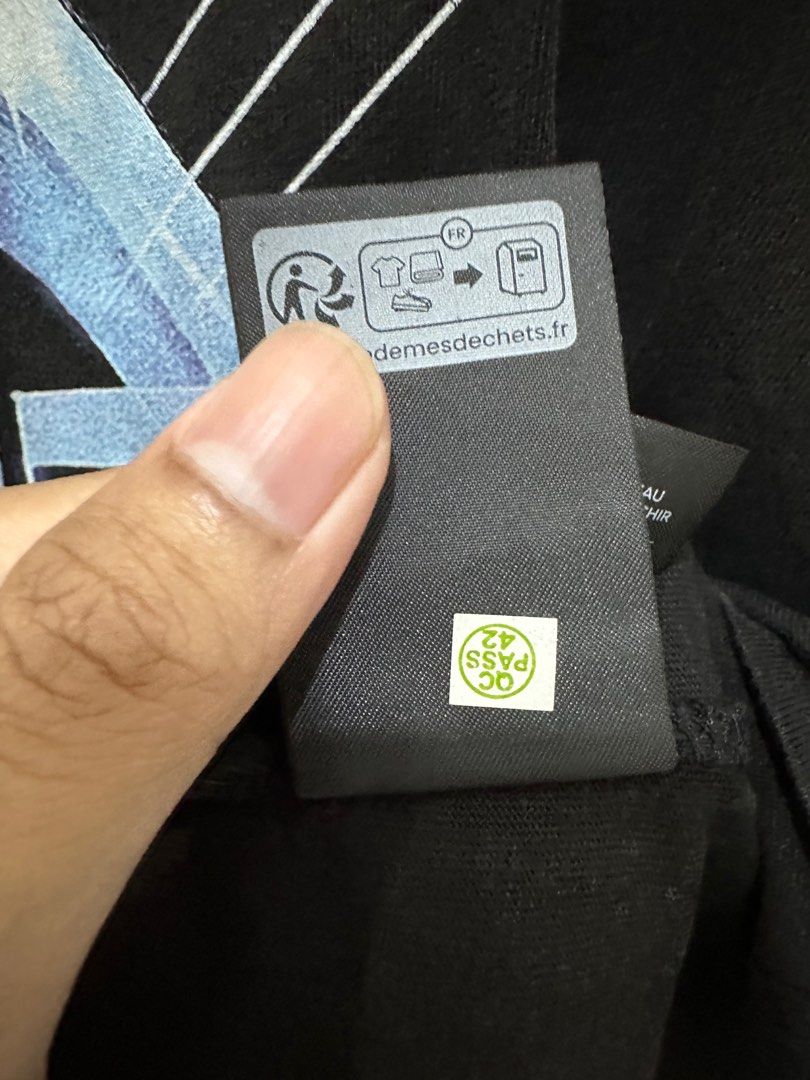 Kaos Band The Strokes Magma 3D Official Merchandise tag HNM non release ...