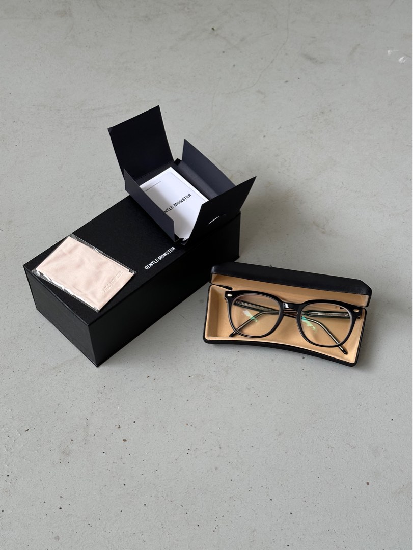 Gentle Monster Kubo 01 , Luxury, Accessories on Carousell