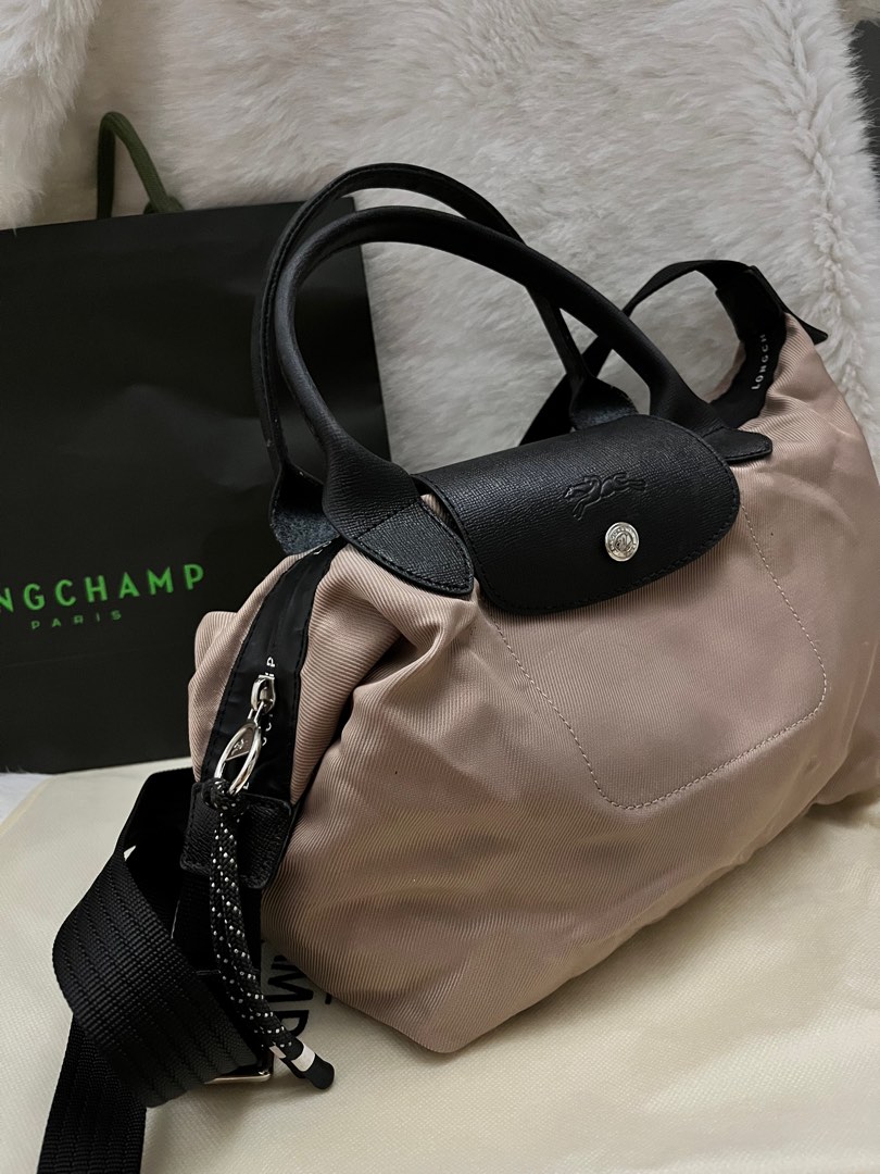 Longchamp energy, Luxury, Bags & Wallets on Carousell
