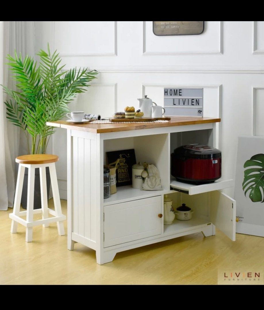 Meja makan island, Perabotan Rumah di Carousell