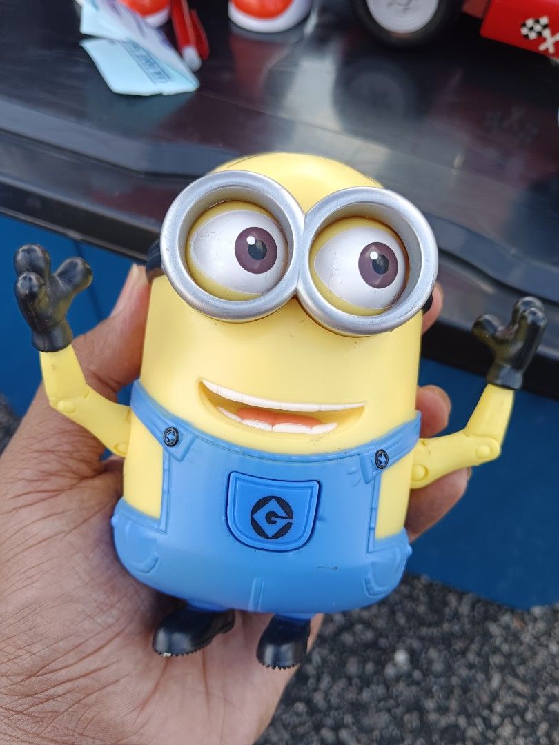 Minions thinkway, Hobbies & Toys, Toys & Games on Carousell