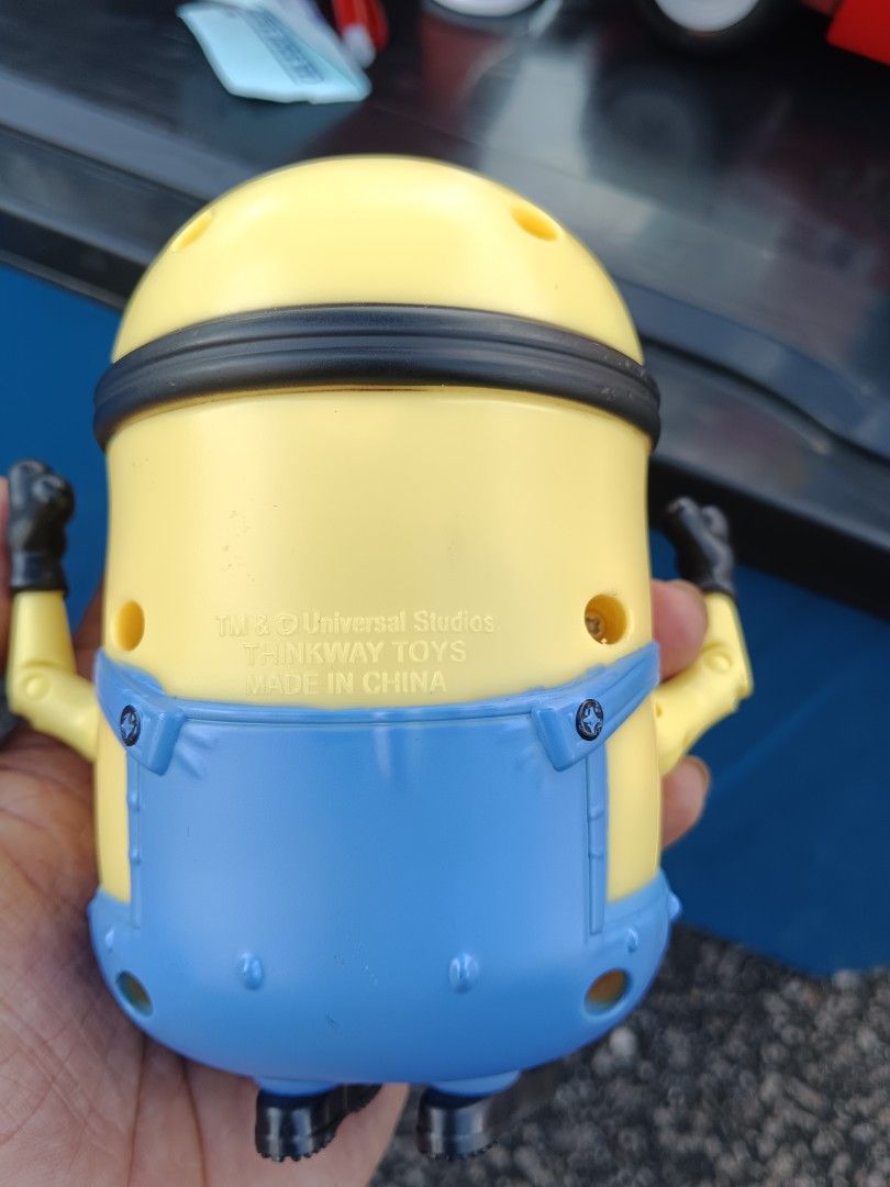 Minions thinkway, Hobbies & Toys, Toys & Games on Carousell