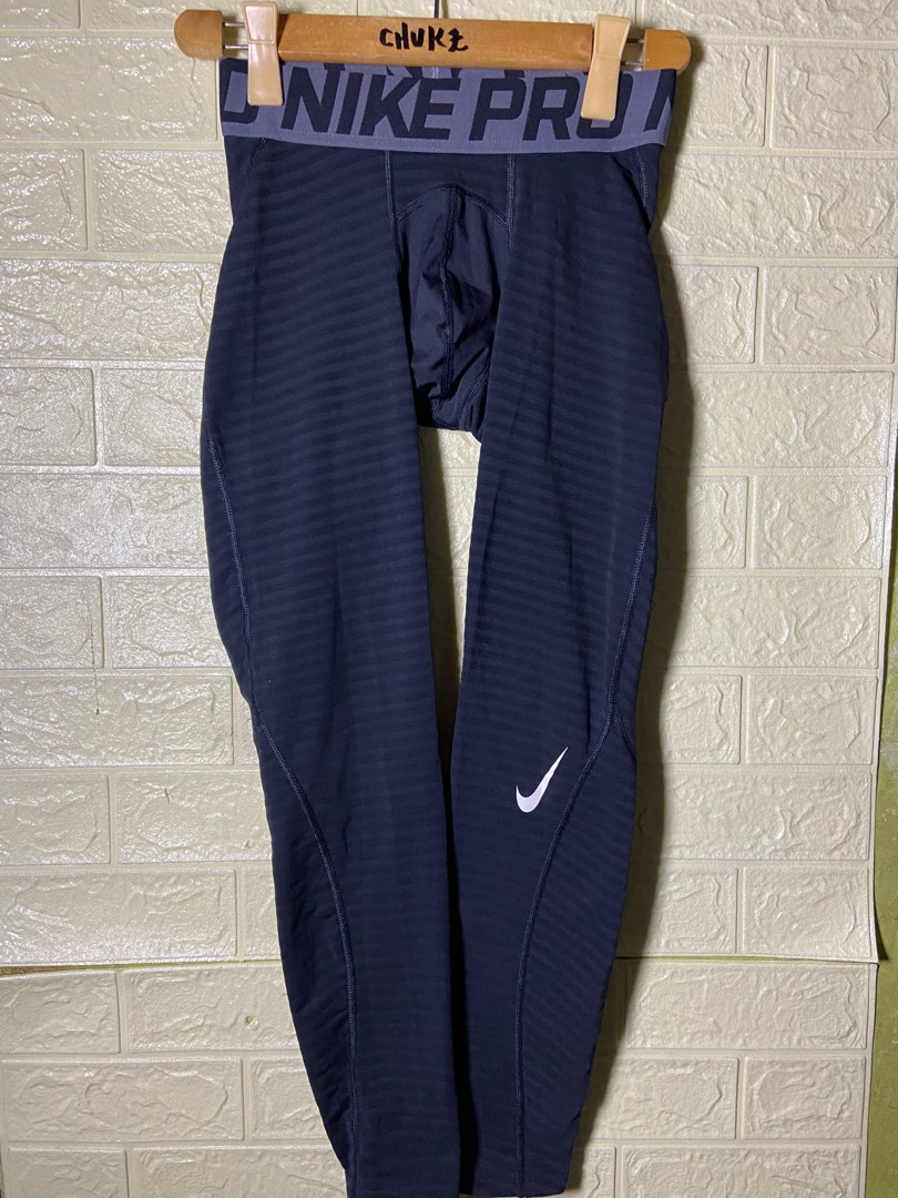Nike compression, Men's Fashion, Activewear on Carousell